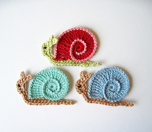 Ravelry: Crochet Snail Applique pattern by GoldenLucyCrafts