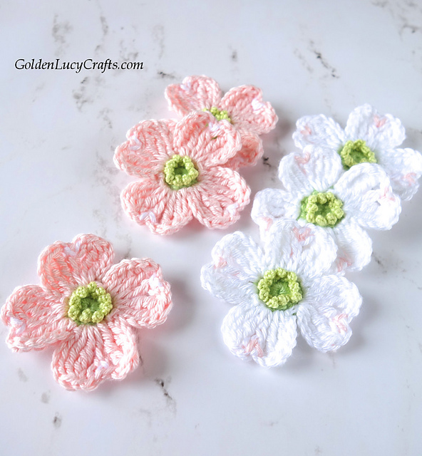 Ravelry: Dogwood Flower pattern by GoldenLucyCrafts