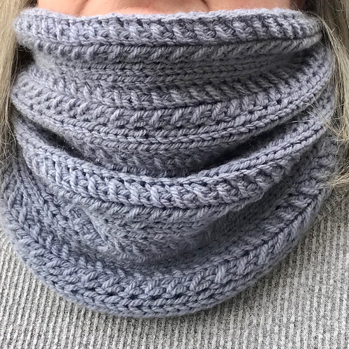 Ravelry: Pine Needle Cowl pattern by Suzanne Ellsmore