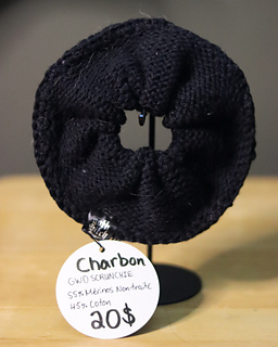 Ravelry: GWD Scrunchies pattern by Mélodie Massicotte