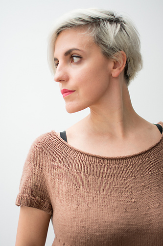 Ravelry: Love Pecan pattern by Karen Broz