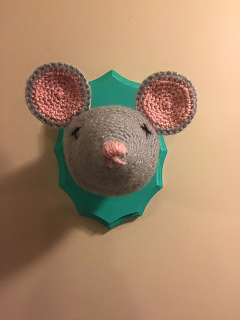 Ravelry: Faux Taxidermy Mouse Head pattern by Loopy Lucy's