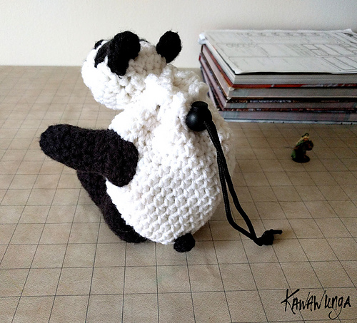 Ravelry: Bear Drawstring Bag pattern by Kawawunga