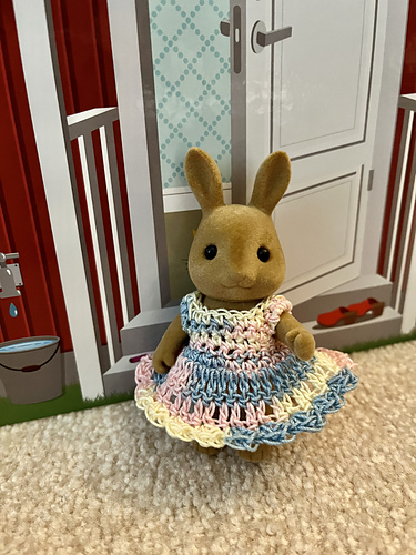 Ravelry: Dresses for Calico Critter and Sylvanian Mothers pattern by ...