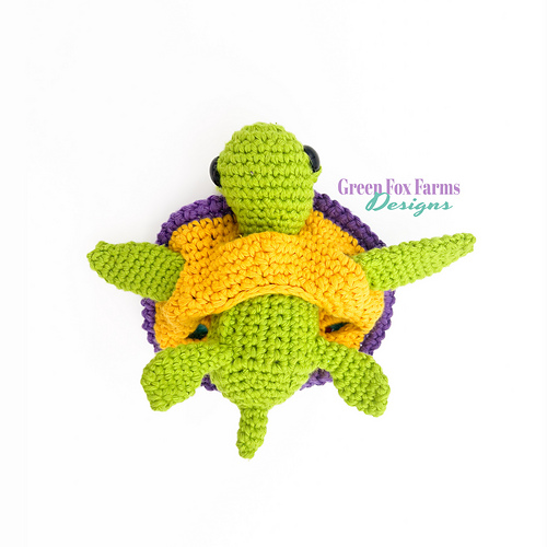 Ravelry: Calliope the Sea Turtle pattern by Lisa M Fox