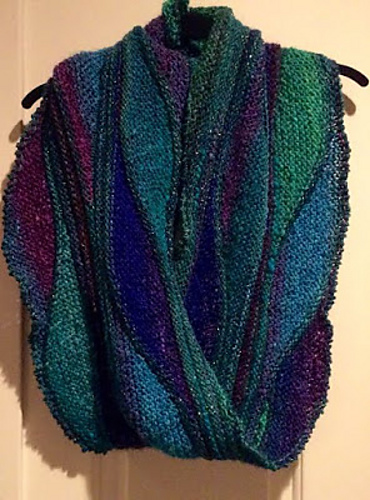 Ravelry: Infinity Cowl pattern by Brigitte Elliott