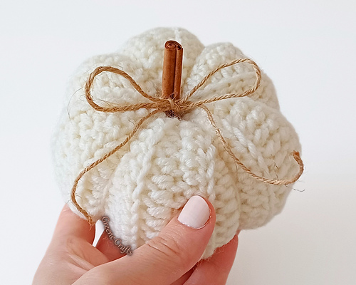 Ravelry: Rustic Pumpkins pattern by Susanne Grünes