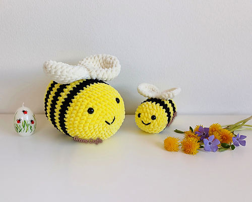 Ravelry: Bee Plush Toy pattern by Susanne Grünes