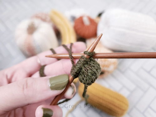 Ravelry: Autumn Gourds pattern by Keli Kogler