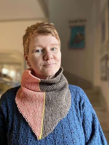 Ravelry: Riggies Cowl pattern by Gudrun Johnston