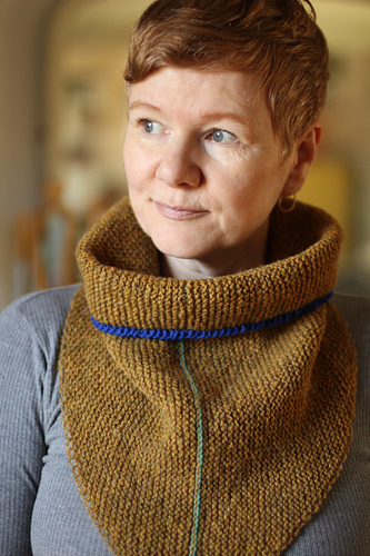 Ravelry: Riggies Cowl pattern by Gudrun Johnston