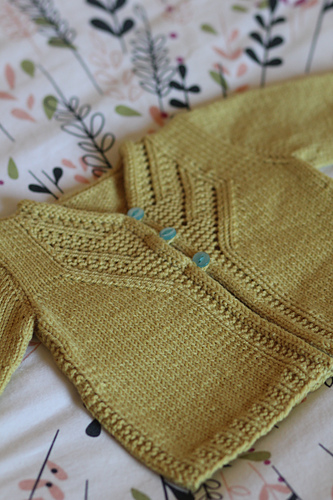 Ravelry: Islay pattern by Gudrun Johnston