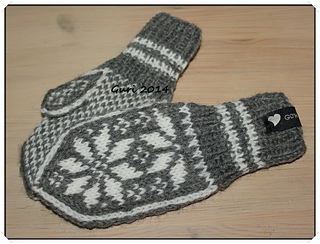 Ravelry: gurioh's Selbuvotter