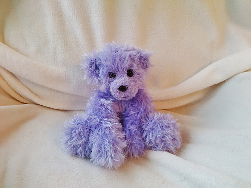 Ravelry: Lil' Teddy Bear pattern by Pat Alinejad