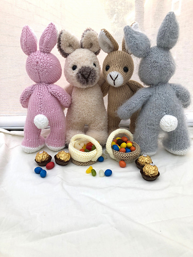 Ravelry: Elderberry Bunny pattern by Pat Alinejad