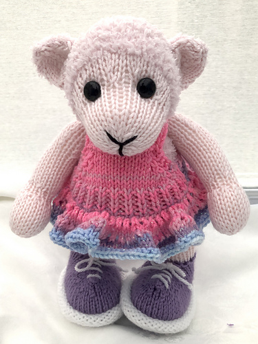 Ravelry: Loganberry Lamb pattern by Pat Alinejad