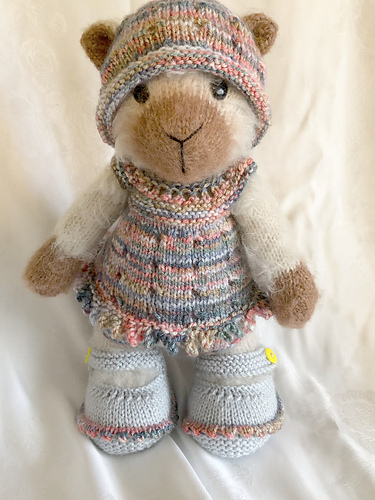 Ravelry: Puss Cat pattern by Pat Alinejad