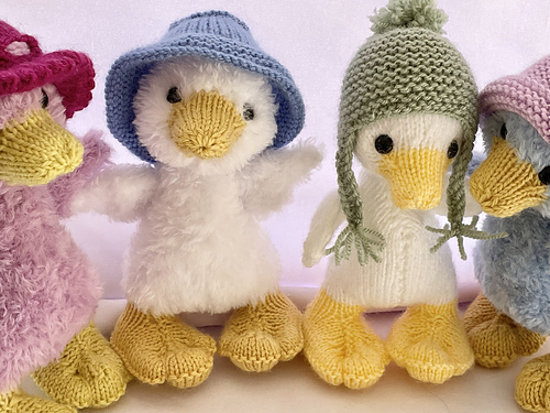 Ravelry: Dingleberry Duckling pattern by Pat Alinejad