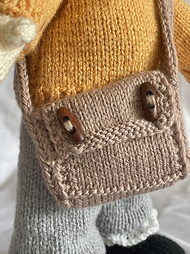 Ravelry: Janet and John Start School pattern by Pat Alinejad