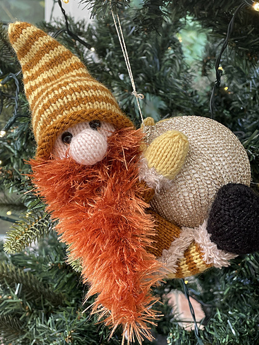 Ravelry: Christmas Baubles part II pattern by Pat Alinejad