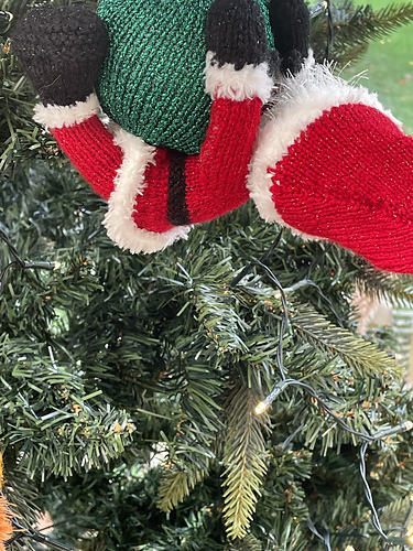 Ravelry: Christmas Baubles part II pattern by Pat Alinejad
