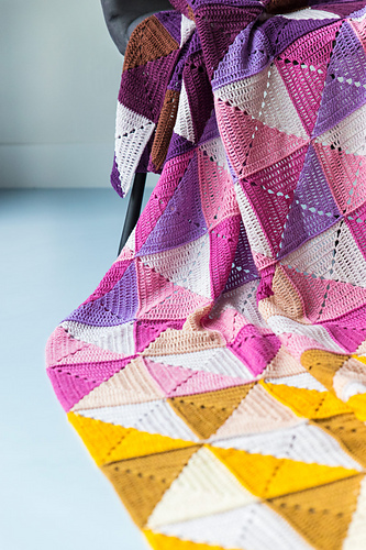 Ravelry: Origami Blanket pattern by Kirsten Ballering