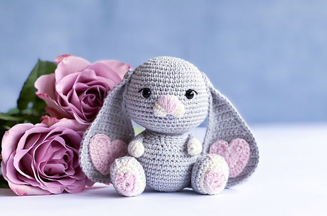 Ravelry: Crochet bunny / rabbit pattern by Halime Özel