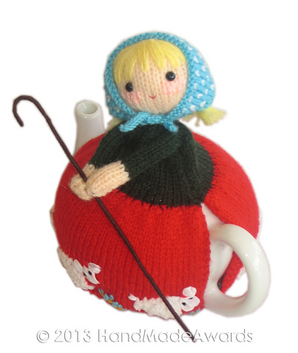 Ravelry: Mary had a little lamb tea cosy pattern by Loly Fuertes