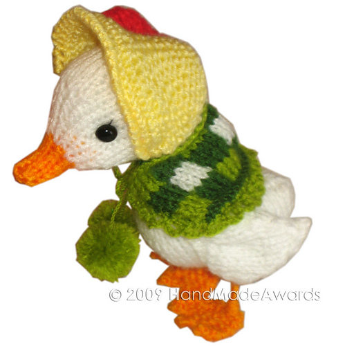 Ravelry: Mummy Goose pattern by Loly Fuertes
