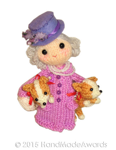 Ravelry: The Royal Family pattern by Loly Fuertes