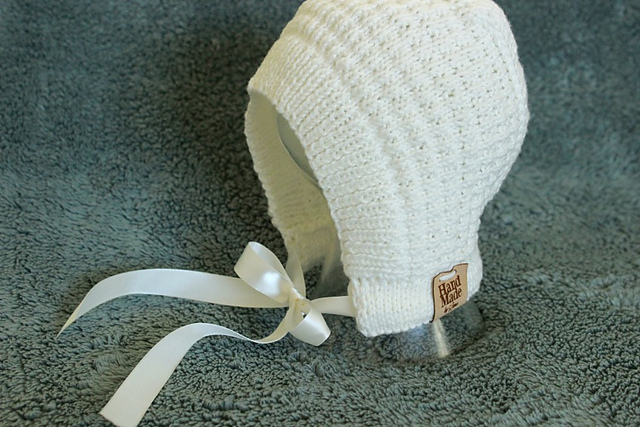 Ravelry: Handmadebylana's Knit Bonnet