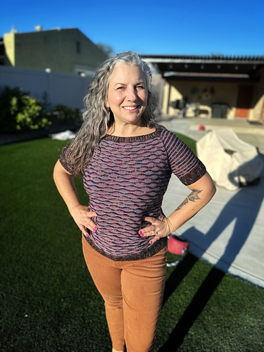 Ravelry: Aquarius Raglan pattern by Ana-Maria