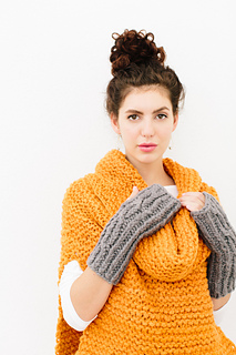 Ravelry: Odette Cabled Hand Warmers pattern by The women of Handspun Hope