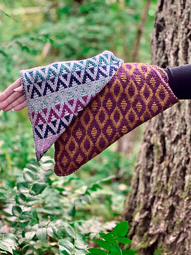 Ravelry: Midway Cowl pattern by Makenzie Alvarez