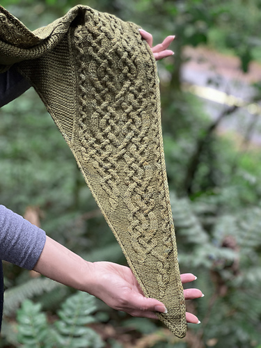 Ravelry: Crescendo pattern by Makenzie Alvarez