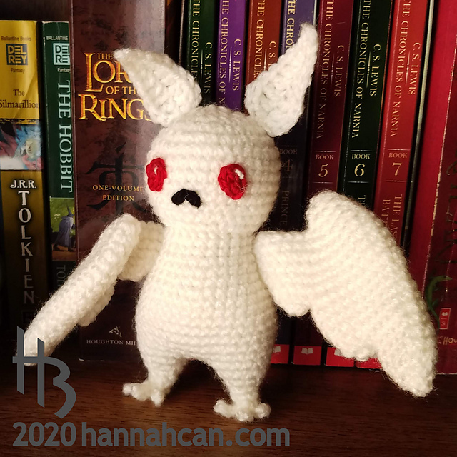Ravelry: Mothman pattern by HannahCan