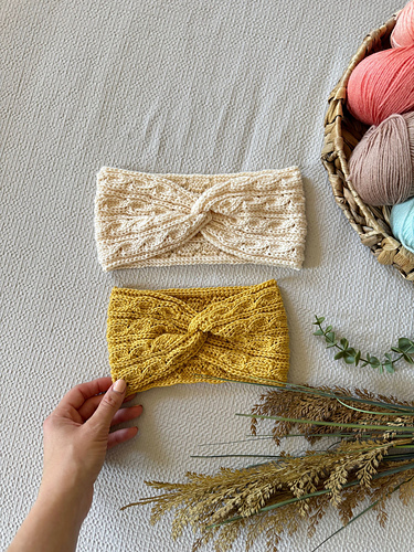 Ravelry: Deidra Headband pattern by Hannah Cross