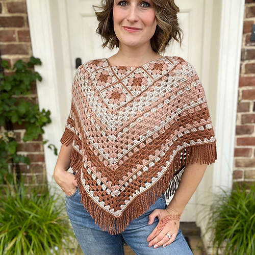 Ravelry: Franny Granny Poncho pattern by Hannah Cross