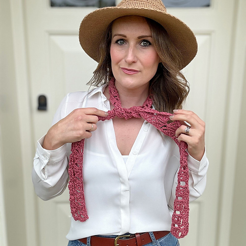 Ravelry: Eloise Headband and Tie pattern by Hannah Cross