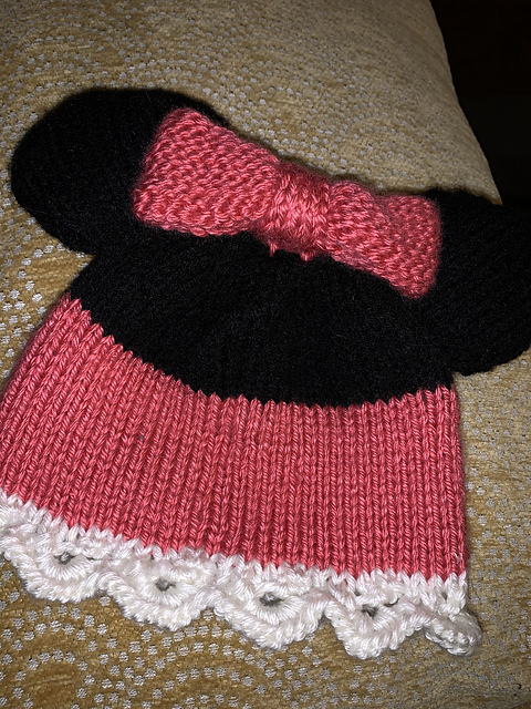 Ravelry: Girl Mouse Hat pattern by Hannah Wright