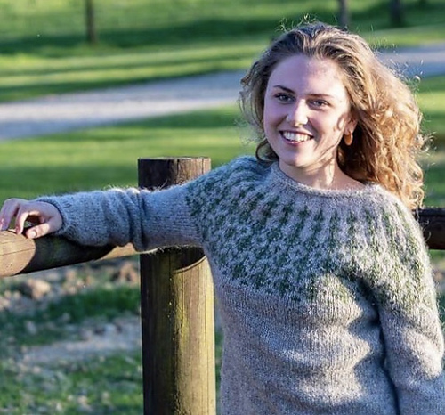 Ravelry: Model May pattern by Hanne Rimmen