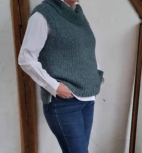 Ravelry: ERICA Slipover pattern by Alexandra Hans