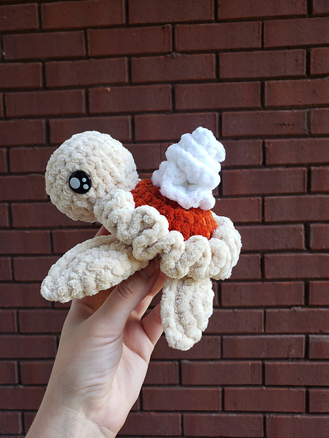 Ravelry: Mini Pumpkin Pie Turtle pattern by Megan Fetzer