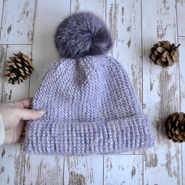 Ravelry: Classic Tuque Classique pattern by Nadine Taylor for Mère et ...