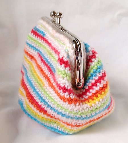 Ravelry: Flat Bottomed Clasp Purse pattern by Stephanie Davies