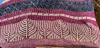 Ravelry: HecatesChilde's Dream Lake Shawl