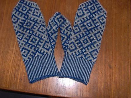 Ravelry: Pattern 24 pattern by Charlene Schurch