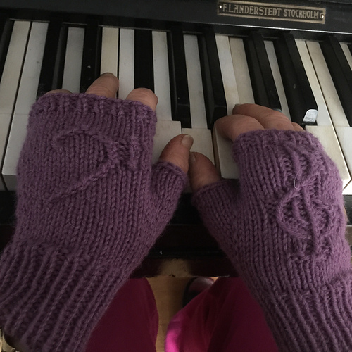Ravelry: A Little Knit Music Mitts pattern by Julia Blake