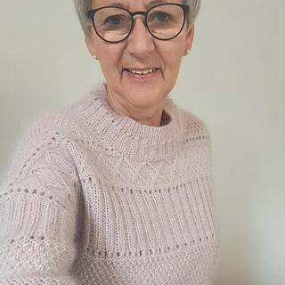 Ravelry: Heike10's Ingrid Sweater