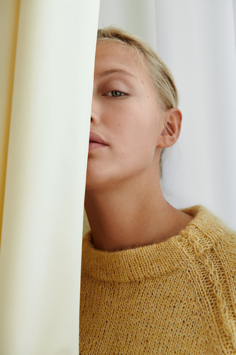 Ravelry: C2 (Cable 2) pattern by Helga Isager